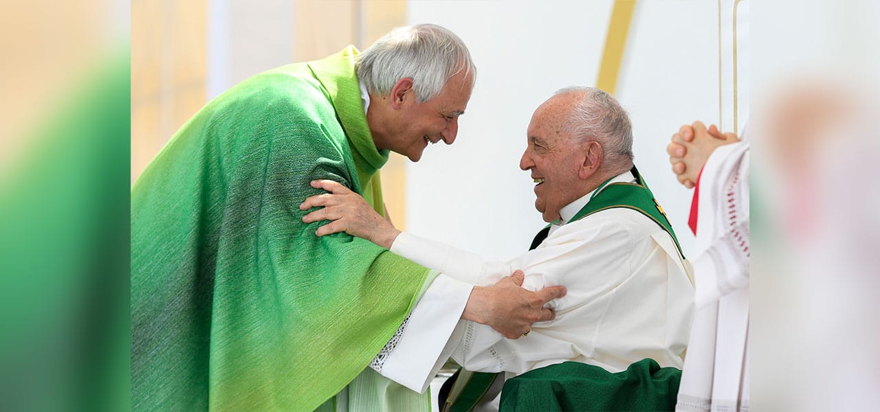 Papa Francisco: Dios también habita los rincones oscuros | Misioneros ...